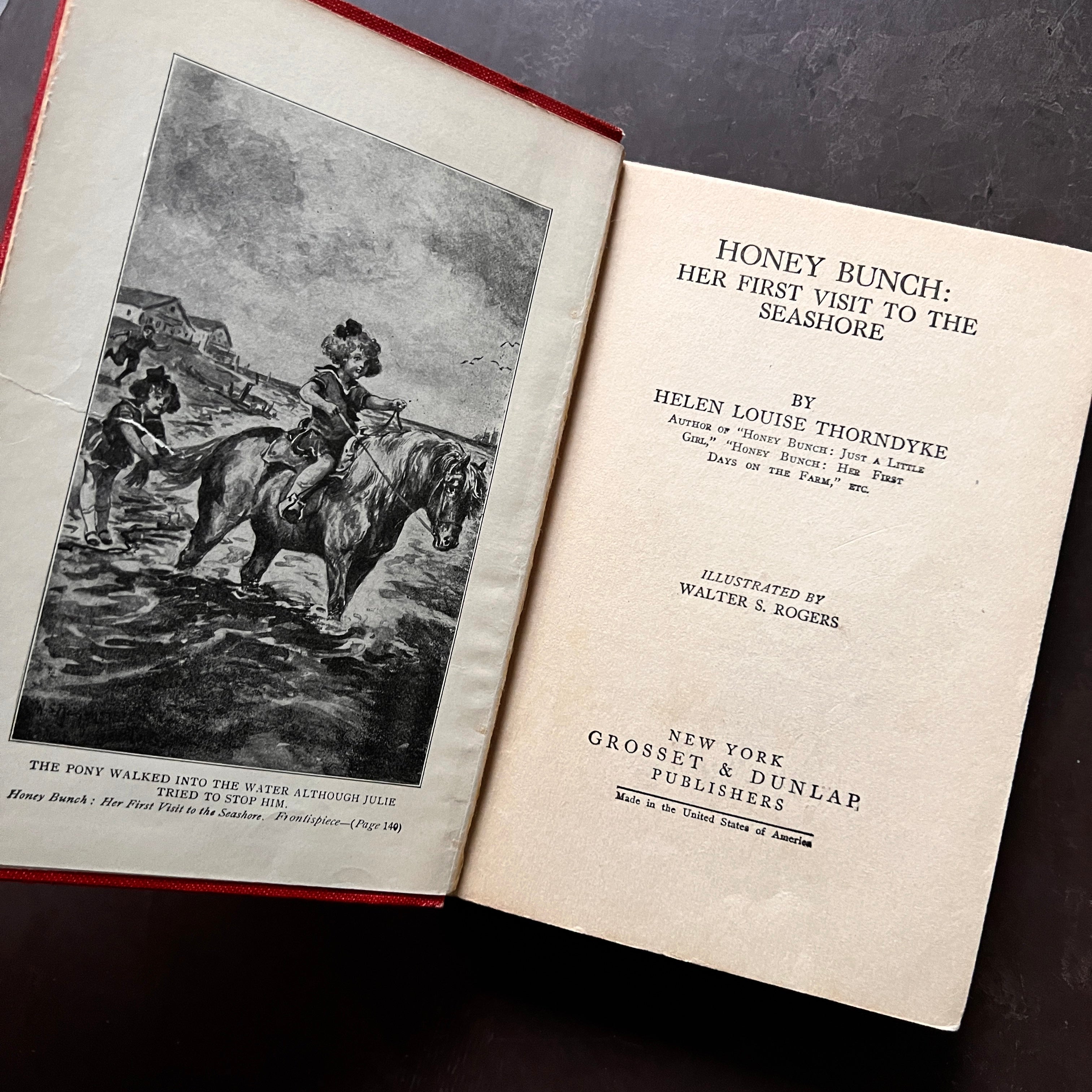 1924 - Honey Bunch: Her First Visit to the Seashore – Honey Bee Mill