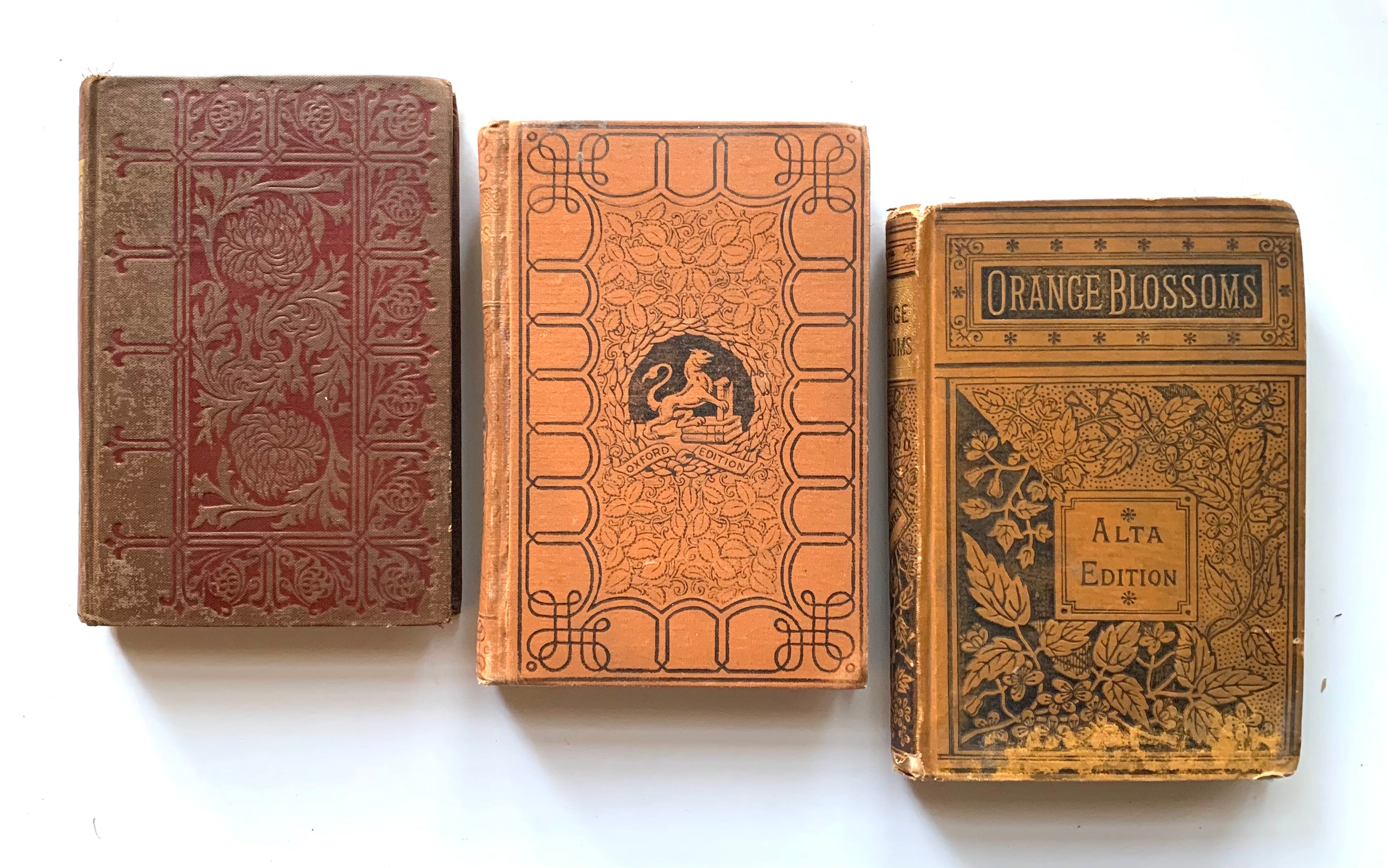 Fall Decorative Antique Book Set – Honey Bee Mill